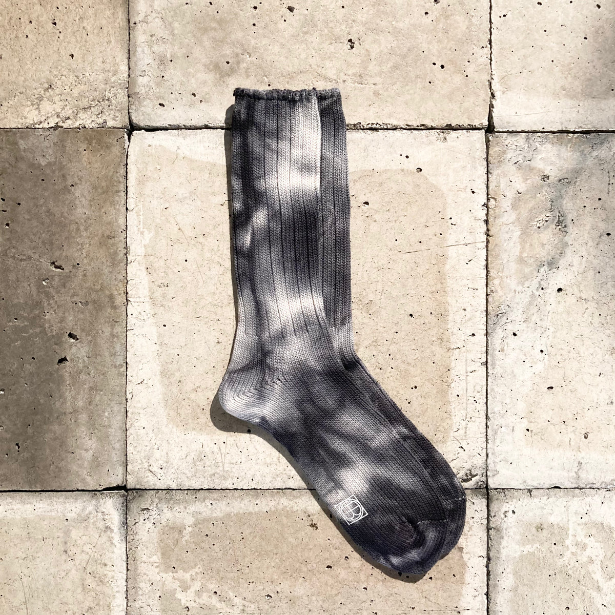 【hobo】TIE-DYED CREW SOCKS / Black – TOKIS